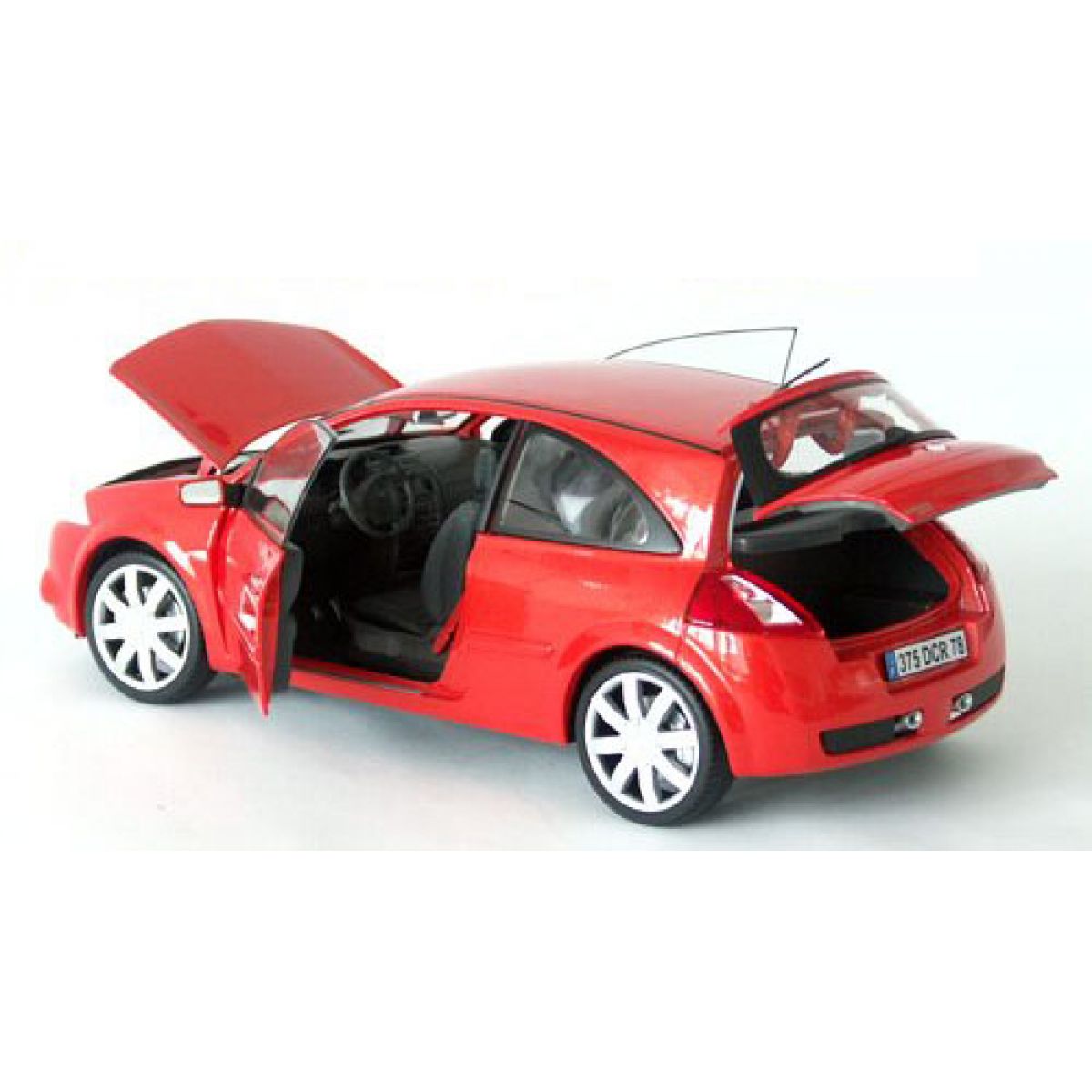 Bburago Megane Renault Sport 1:18 | Maxíkovy hračky