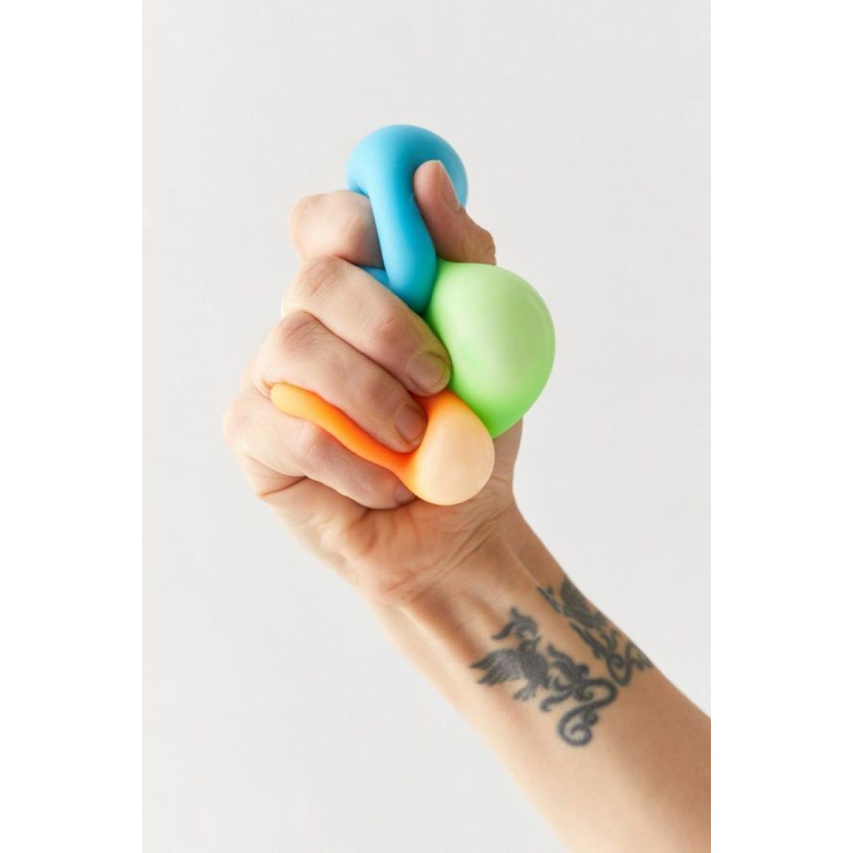 Schylling Mačkací antistresový mini míček Needo | Maxíkovy hračky